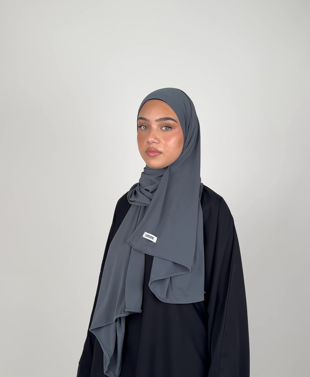 Quality abayas from Luude – Luude Collection