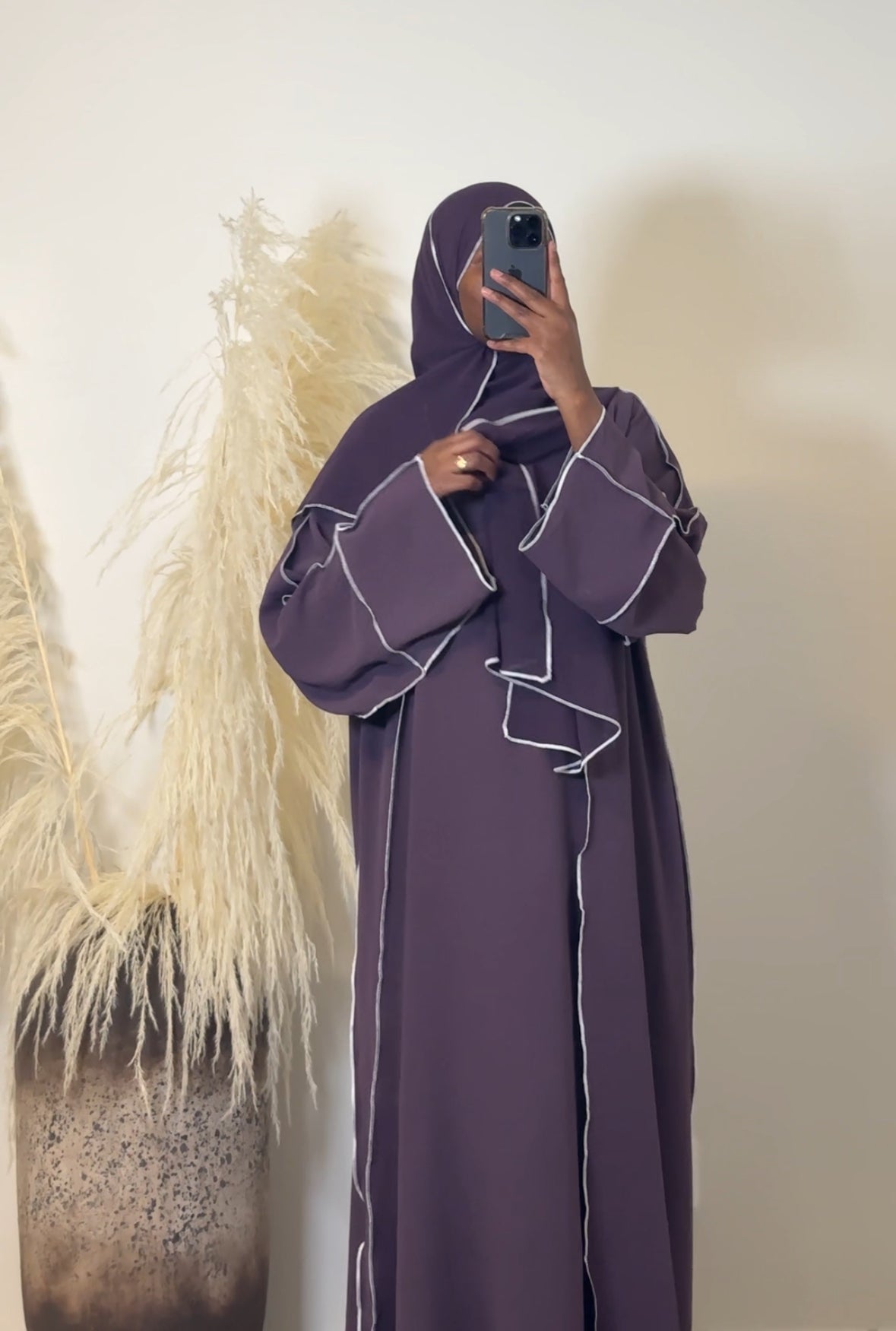 Quality abayas from Luude – Luude Collection