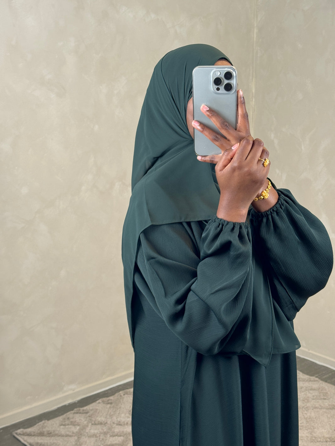Quality abayas from Luude – Luude Collection