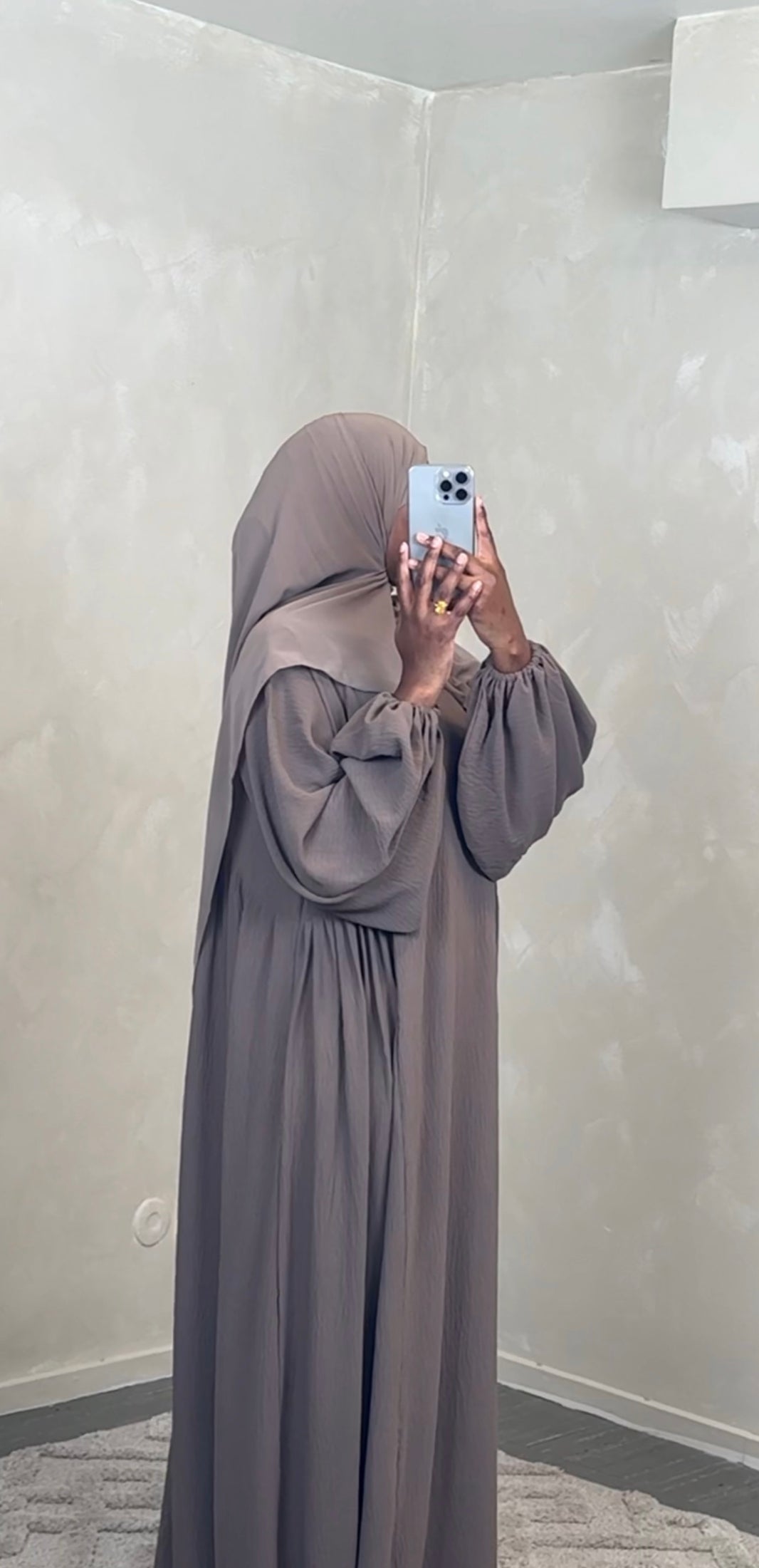 Quality abayas from Luude – Luude Collection