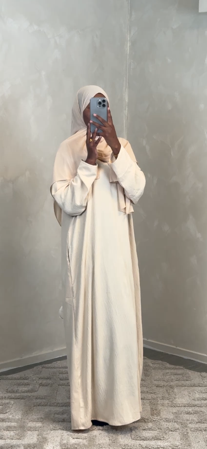 Quality abayas from Luude – Luude Collection