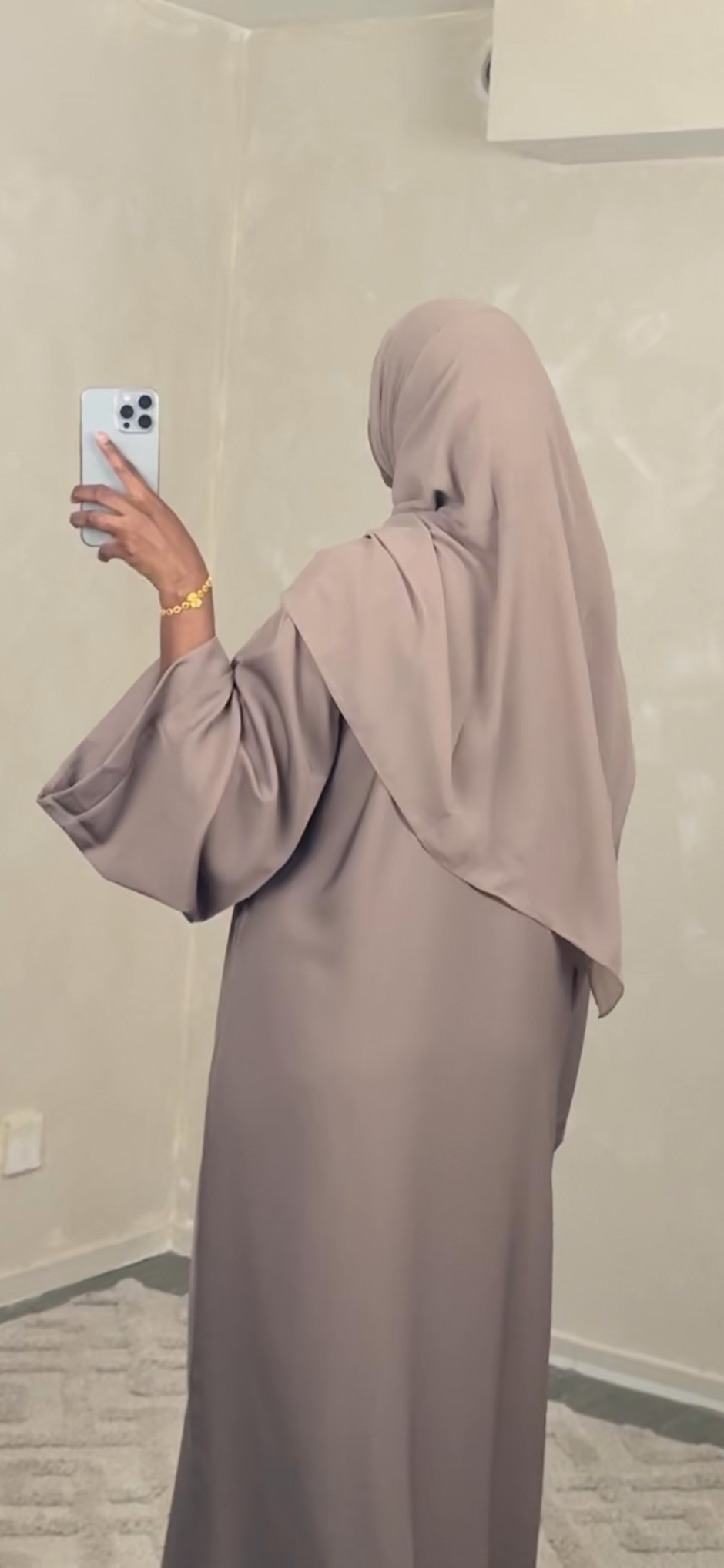 Quality abayas from Luude – Luude Collection