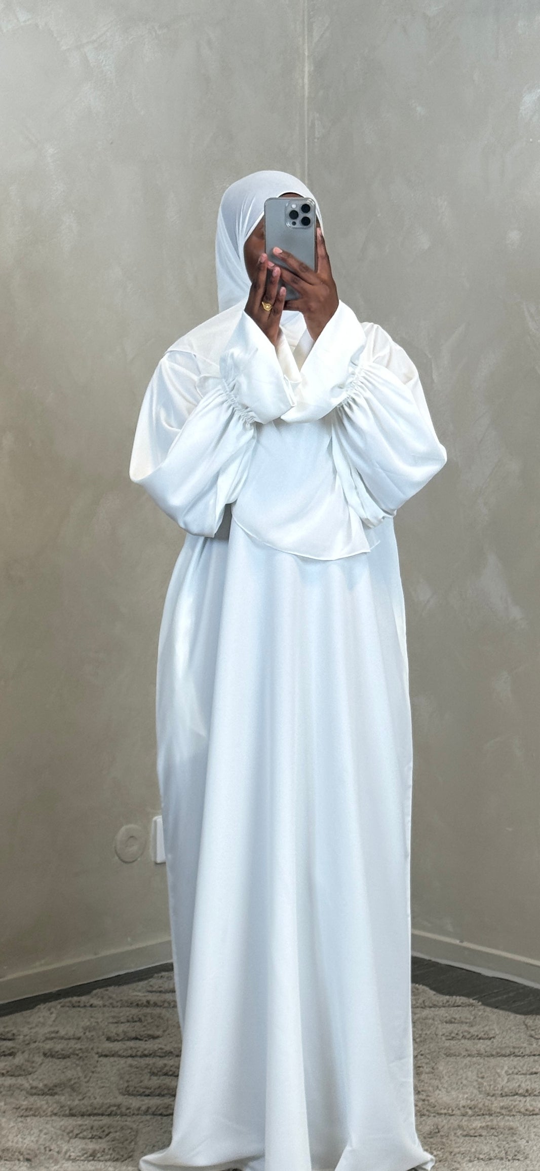 Quality abayas from Luude – Luude Collection